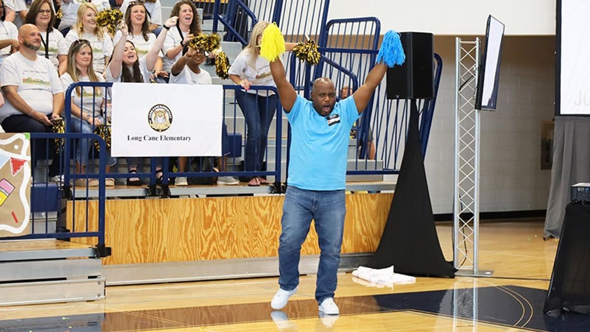 TCSS celebrates back-to-school and unveils new logo and tagl...
