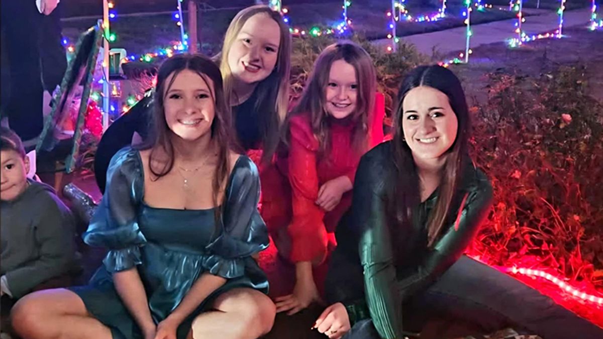 Mary Joy Moosman Foundation to light up Avenue C
