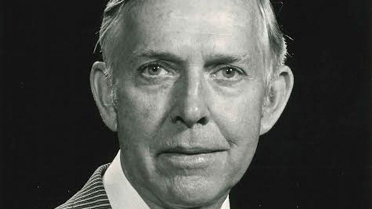 Mr. Harold Darden