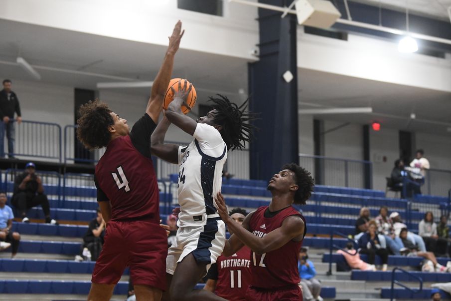 Brown, Gates and Williams power Troup to victory in preseason scrimmag...