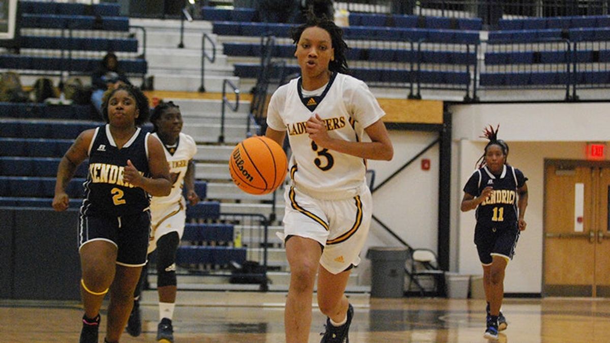 Tigers roll over Kendrick, into region semifinals
