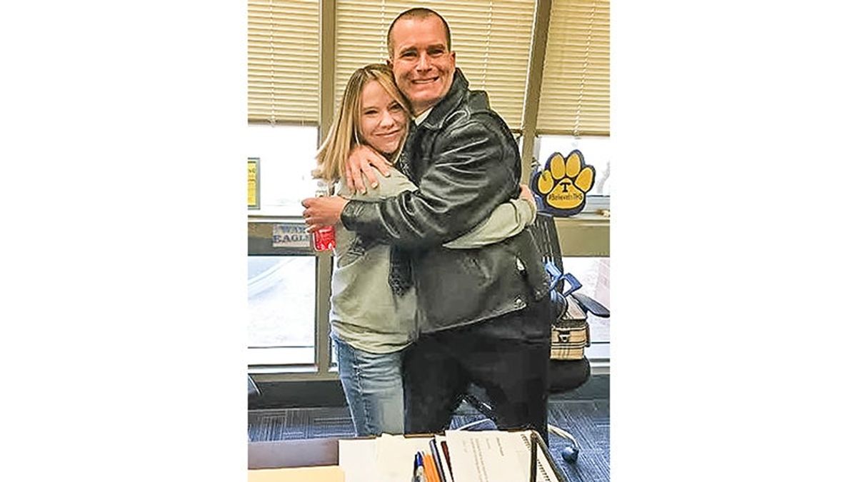 Medders retires from school system to get back to his roots