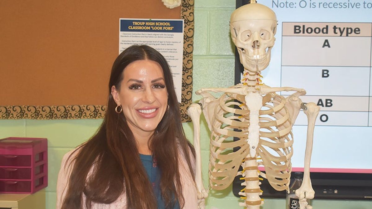 Troup High's Bridget Smith helps students find love of scien...