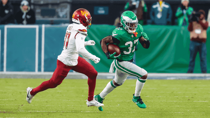 Callaway alum Tank Bigsby earns first start with the Eagles