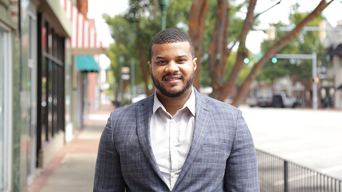 Lewis aims for a unified West Point