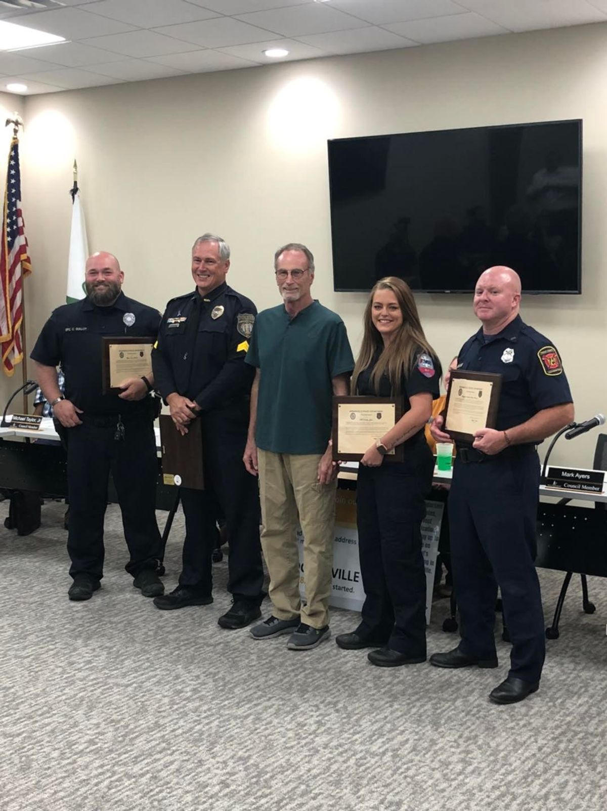 First responders given Lifesaver Award in Hogansville