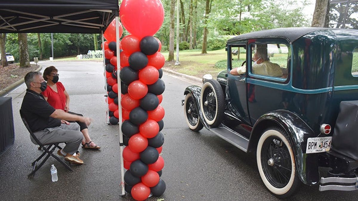 Farewell parade held for McAlexander, who is retiring from L...