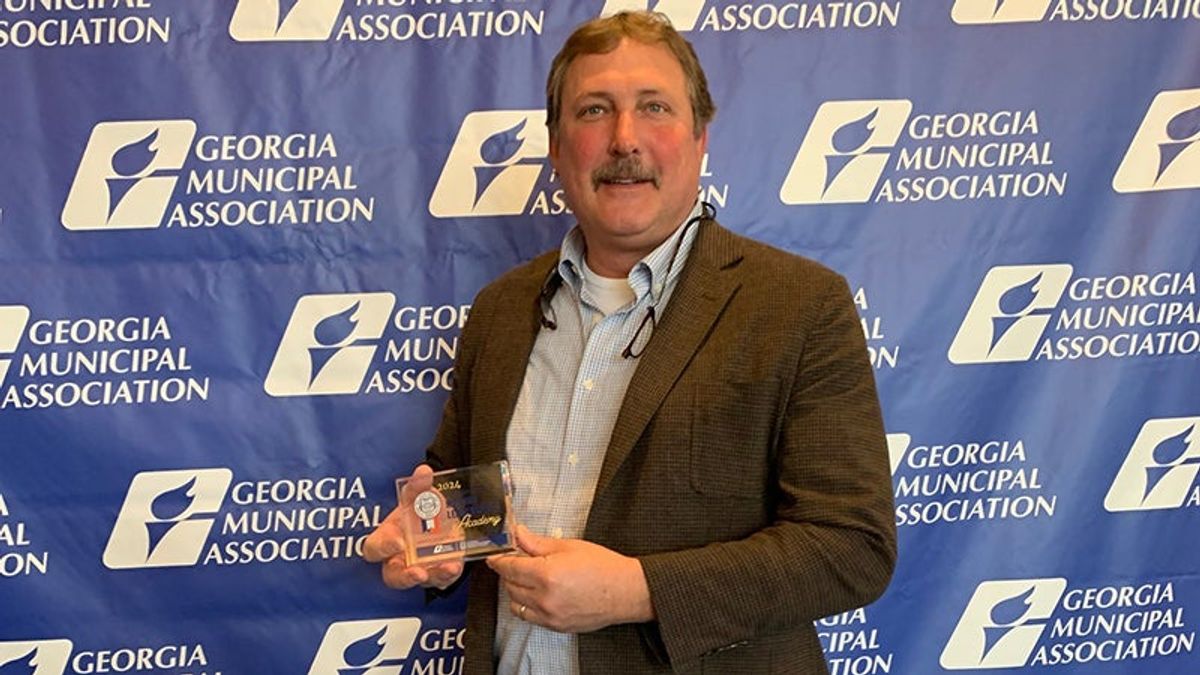 LaGrange Mayor Jim Arrington Completes Inaugural Georgia Mayors Leader...