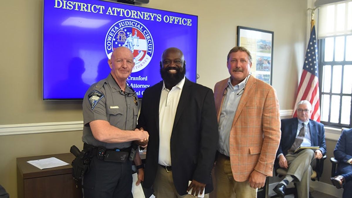 Car show funds reward for murder investigations