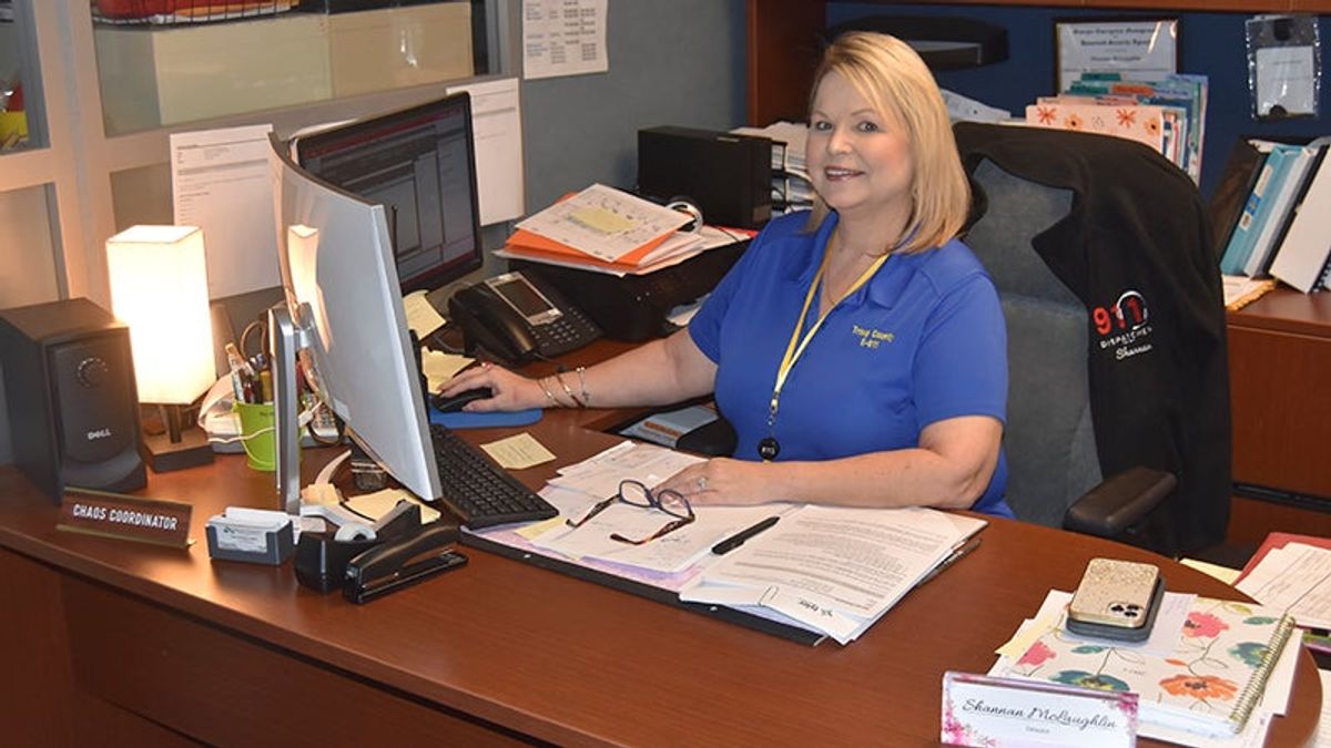DISPATCHER WEEK: Shannan McLaughlin and her team at E-911 pr...