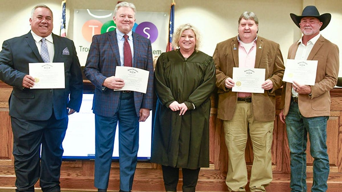 New TCSS board members sworn in, new chairman named
