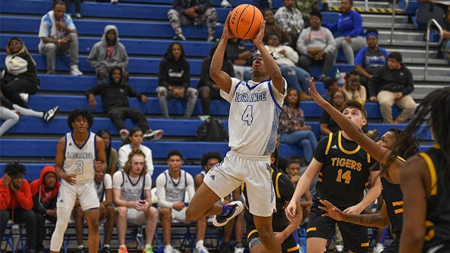 LHS stays undefeated with win over Harris County