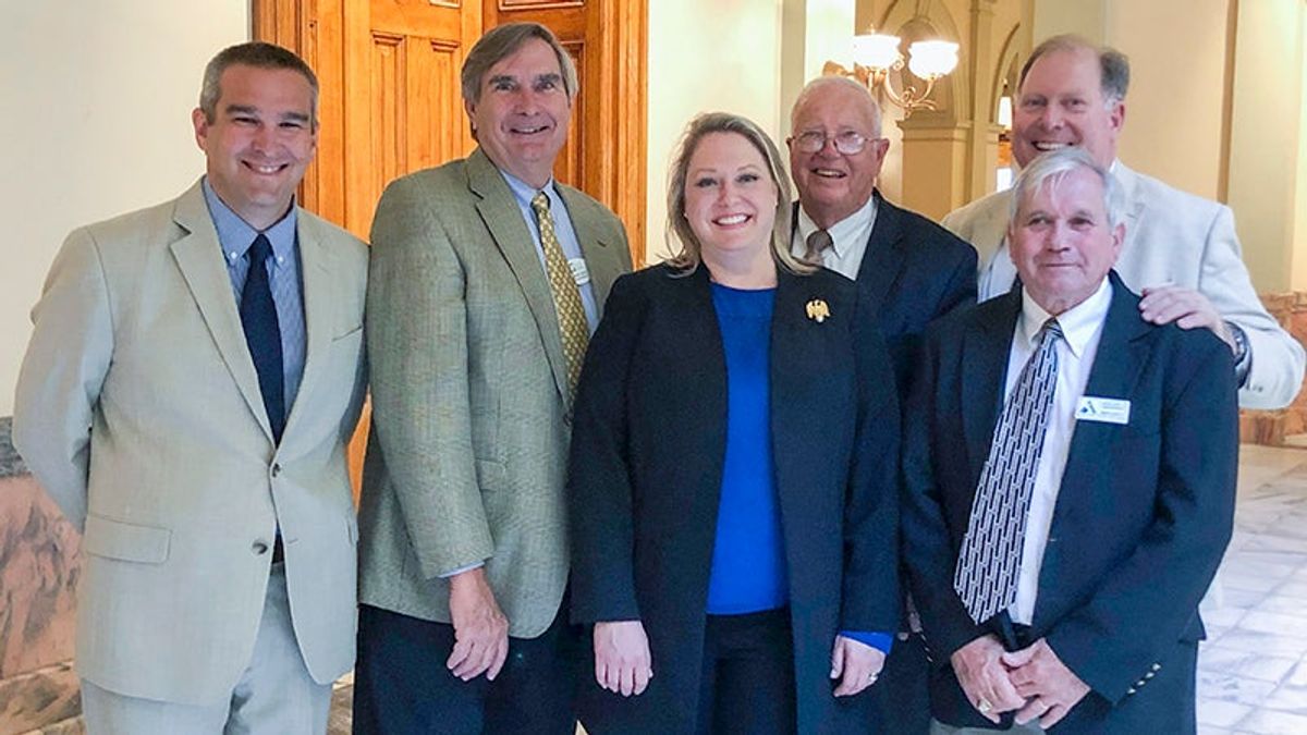 Baker sworn in as superior court judge of Coweta Judicial Ci...