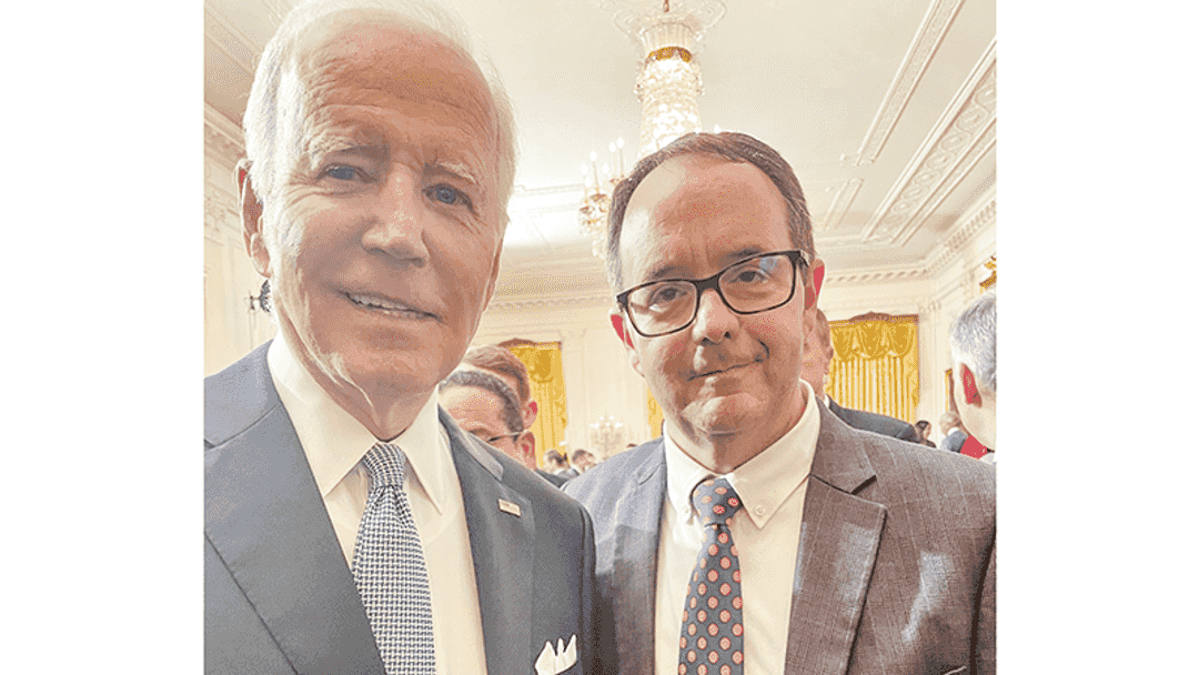 LaGrange Mayor talks public safety with President Biden during White H...