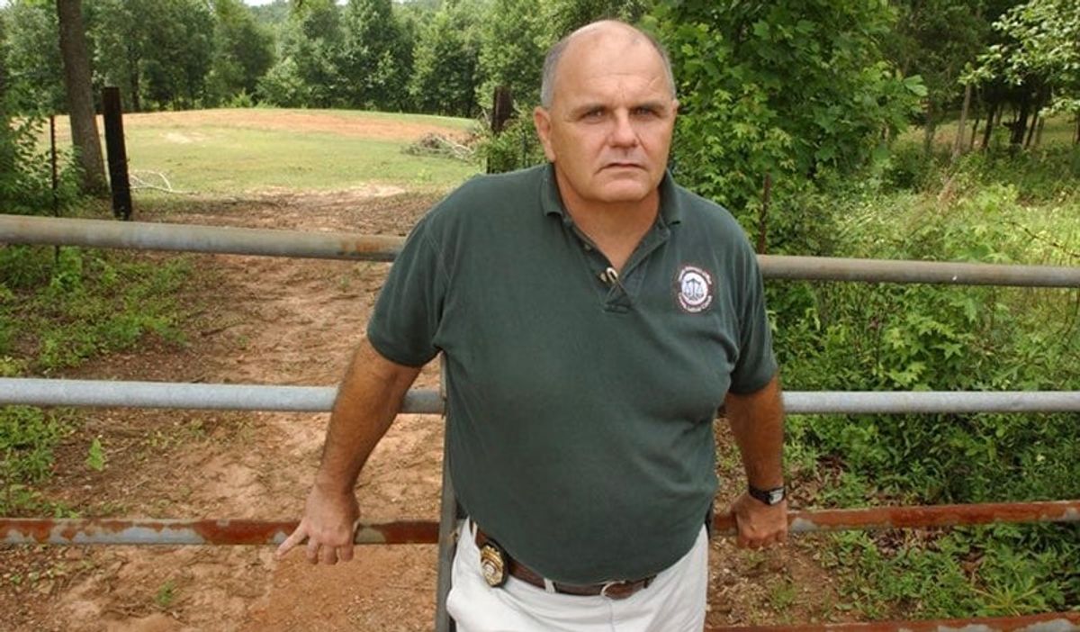 Local investigator turned author shares tales of true crime