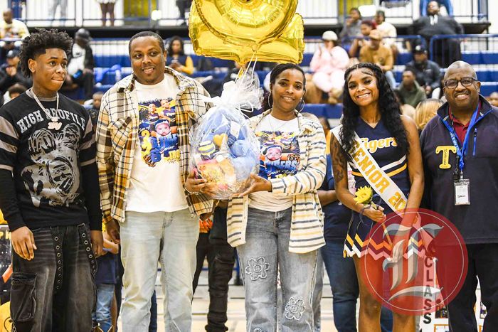 Troup outlasts Upson-Lee rally on senior night
