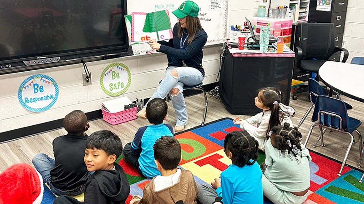 Franklin Forest's Hembree enjoys having students explore and think out...