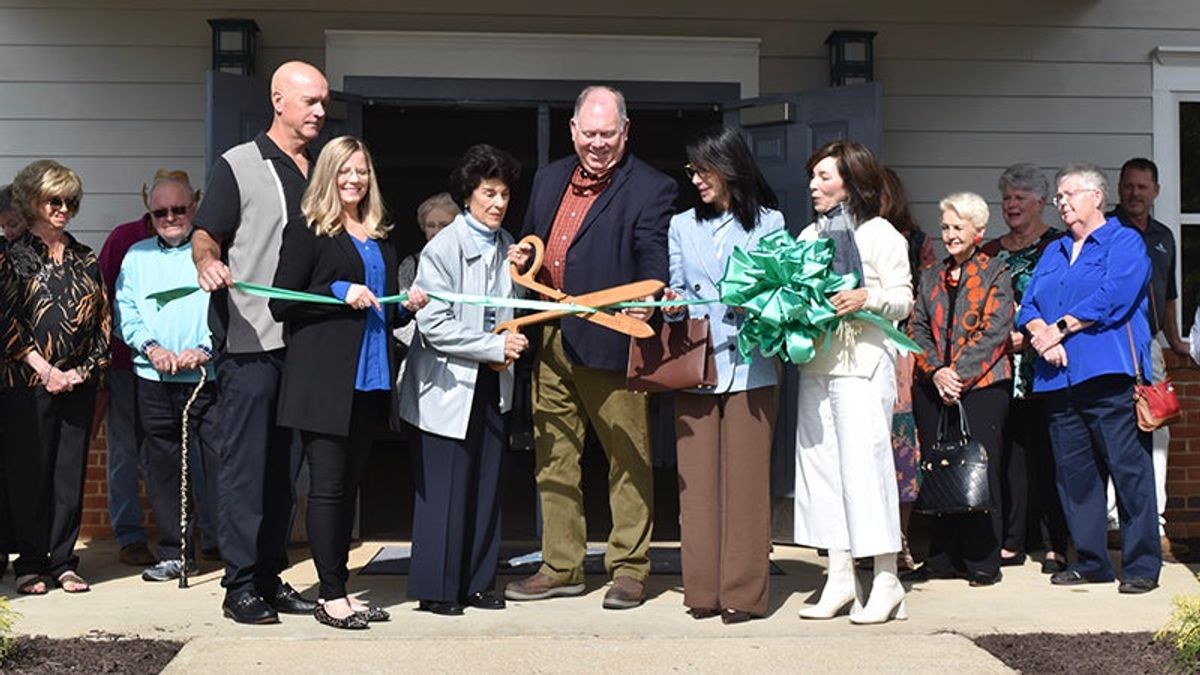 County cuts ribbon on renovated Wayne Bartley Community Center