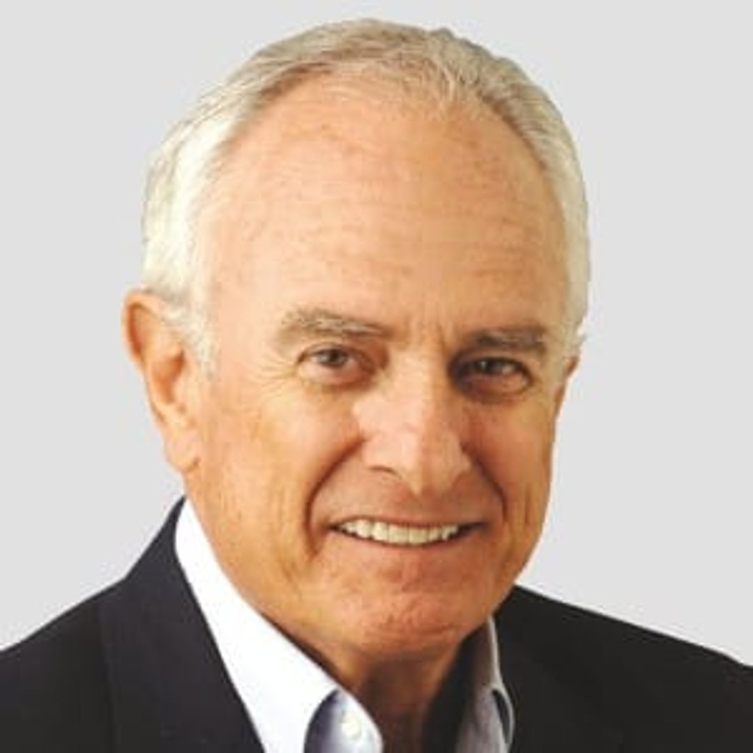 CONTRIBUTOR'S VIEW - Loran Smith: On Road, Xmas