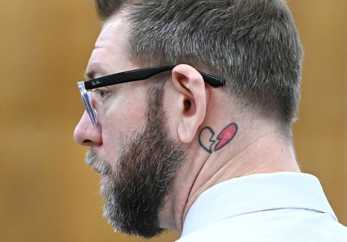 Officer: Spray tried to flee arrest