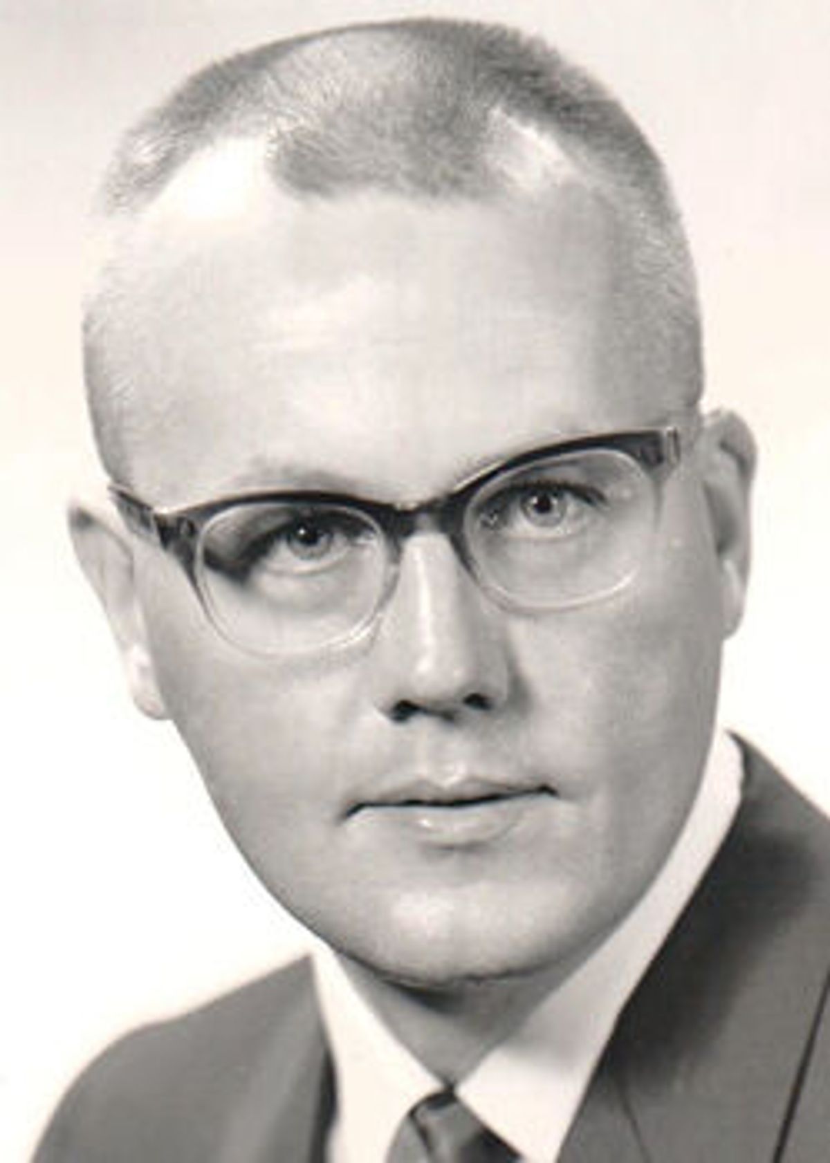 Karl William Klages