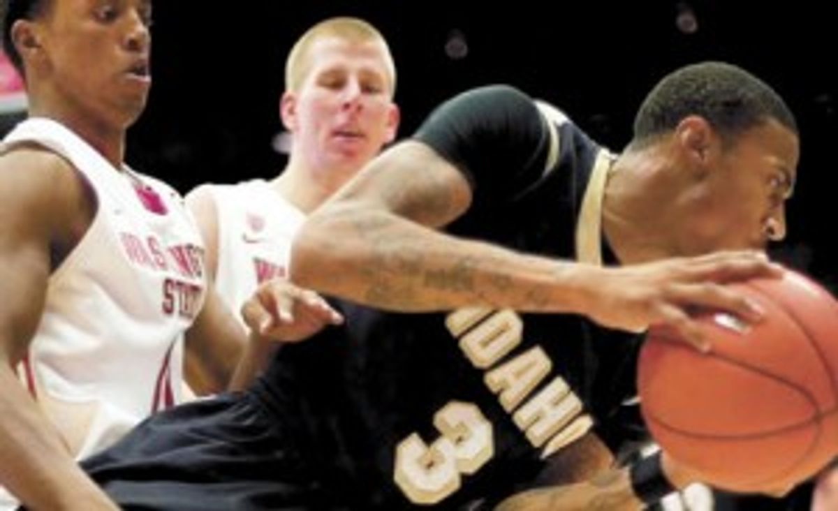 Commentary: Vandals have found their leader