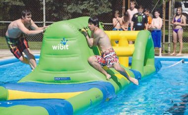 Reaney pool opens with splash