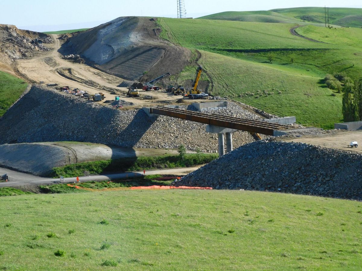 Reader Photo of the Day: Bridge work