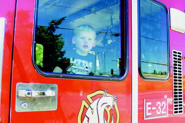 Pullman fire department works to strengthen community ties