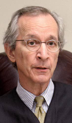 Stegner leaving high court, citing low pay