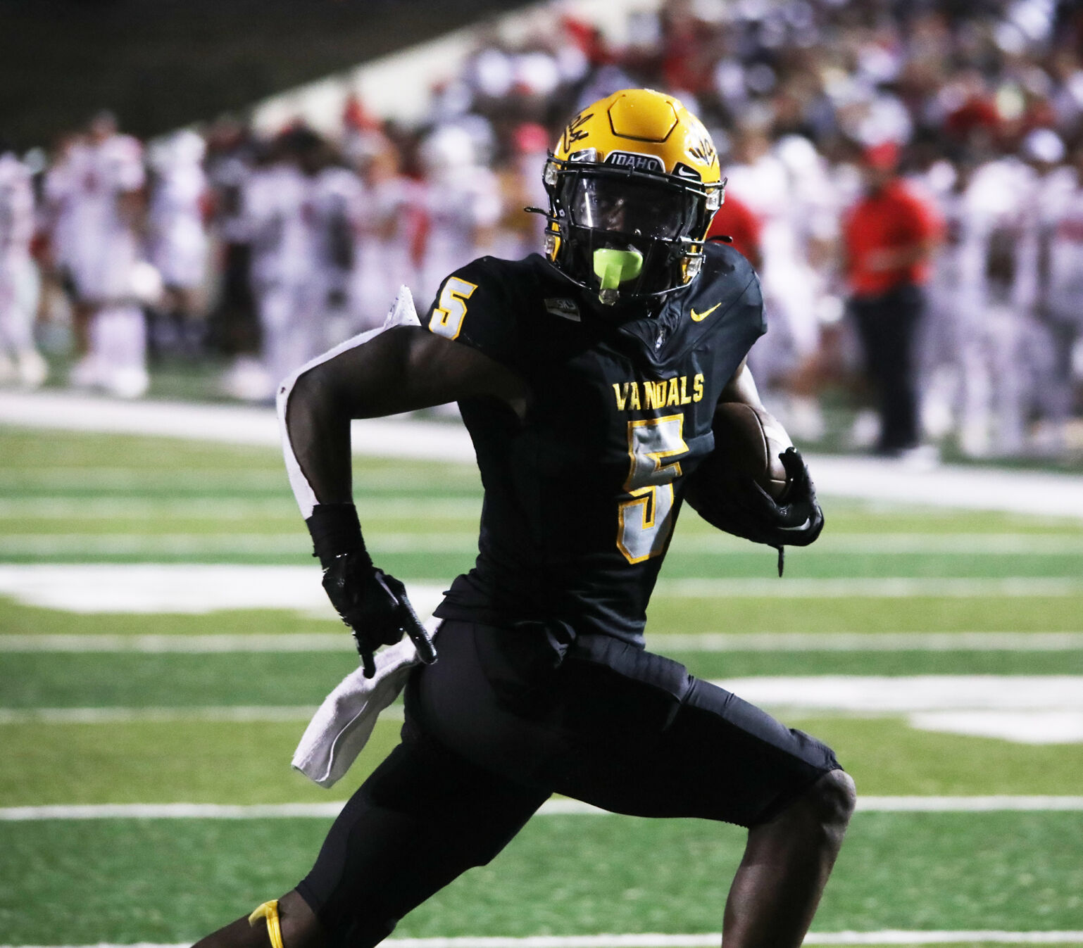 UI's Woods is bigger, faster, stronger