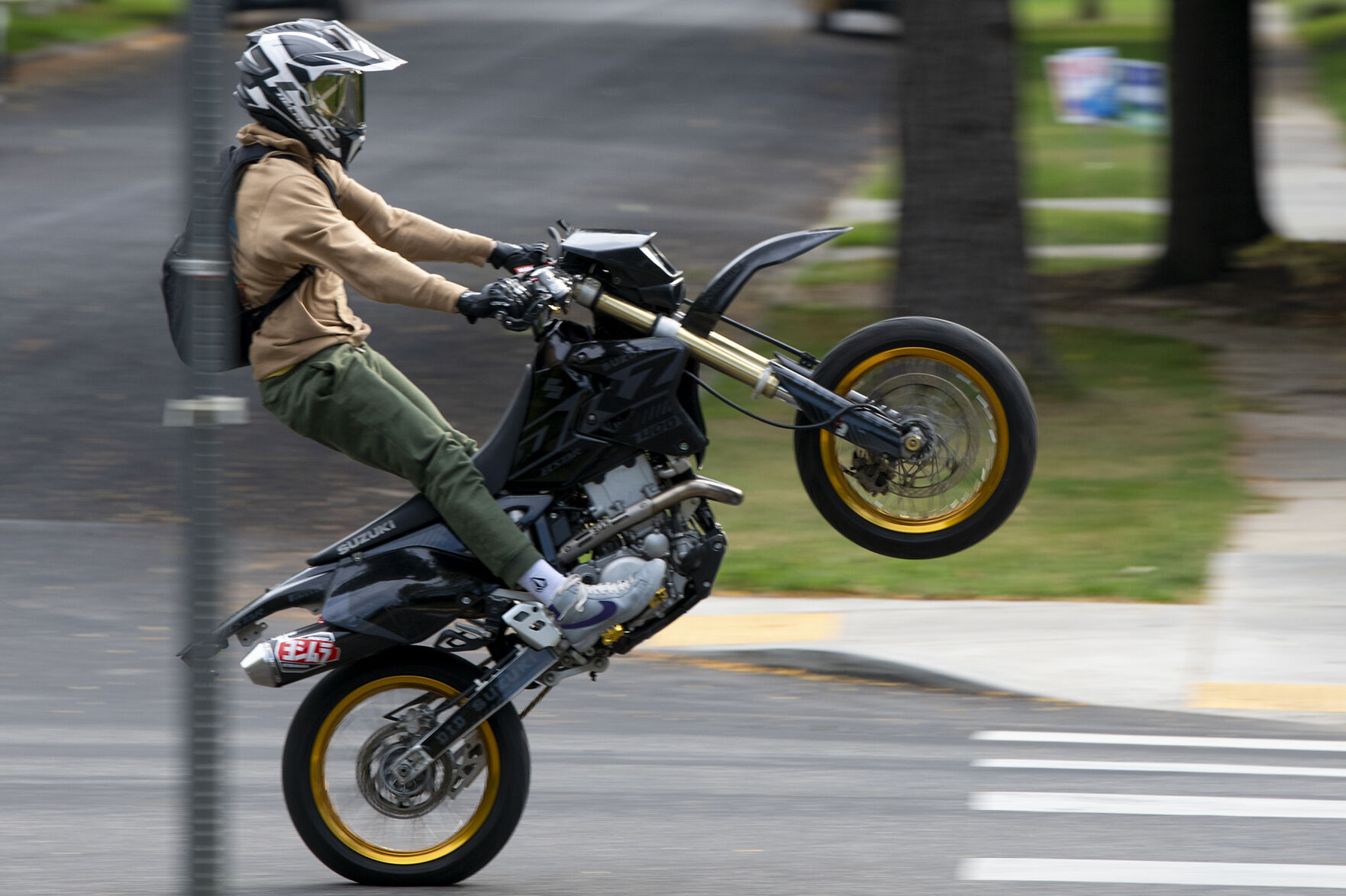 Poppin’ a wheelie