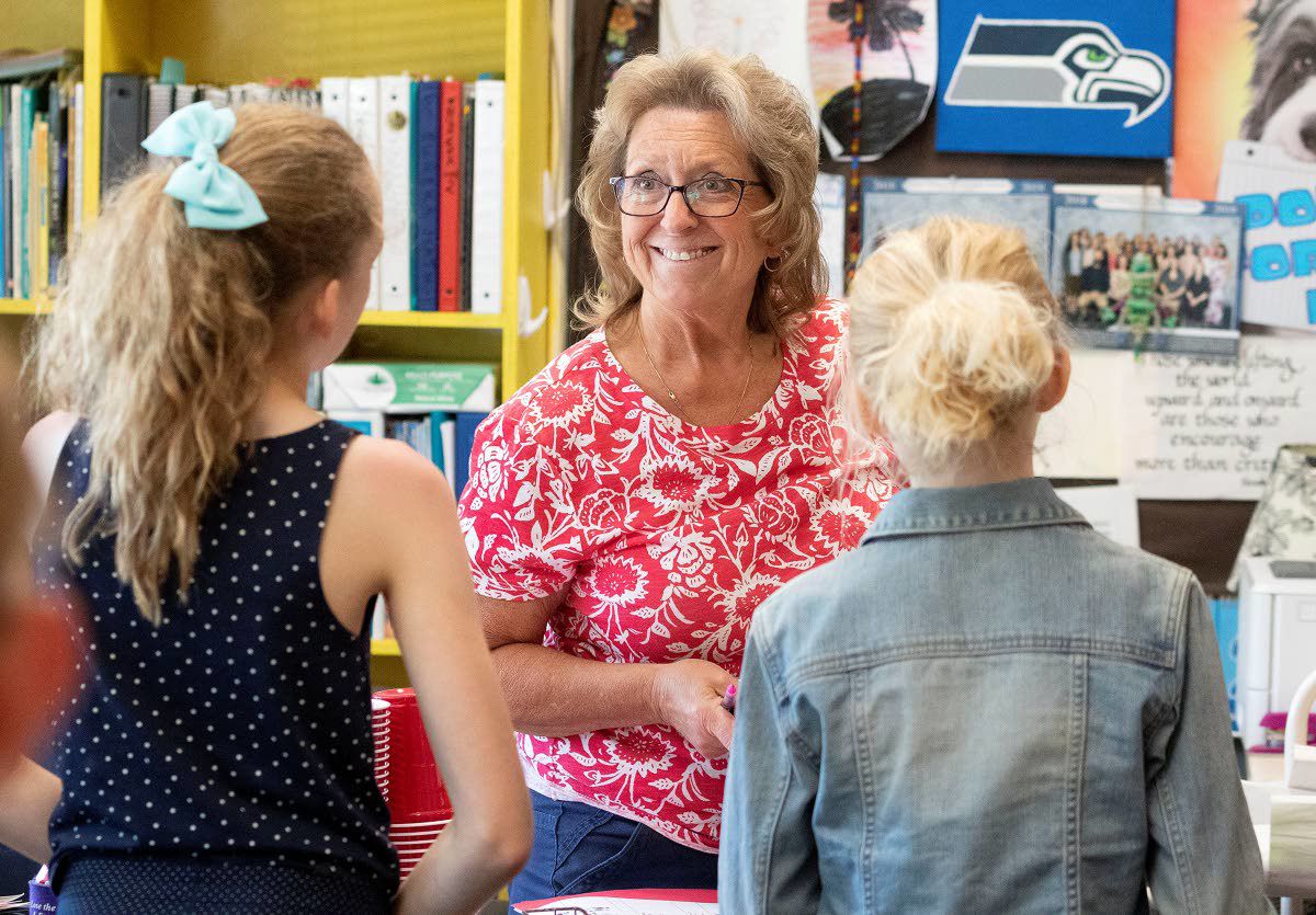 Mock, Edwards to retire from Lena Whitmore Elementary