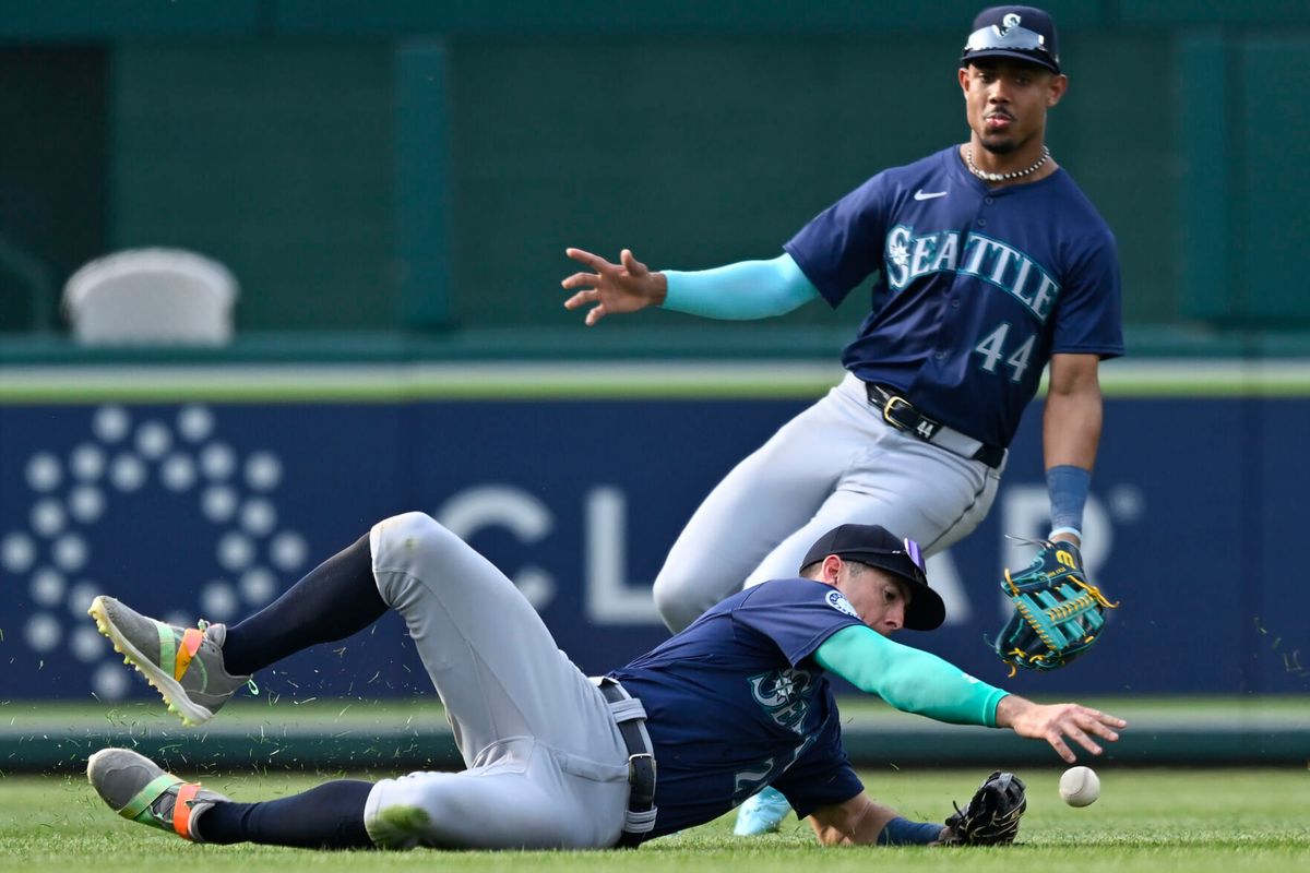 Mariners fall to Nationals, now on longest losing streak of the season...