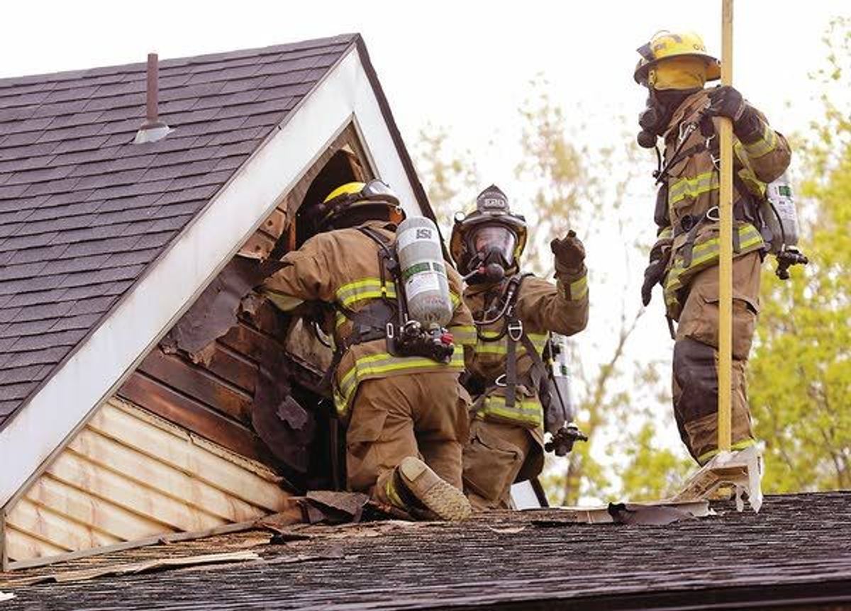 Viola home destroyed in morning fire