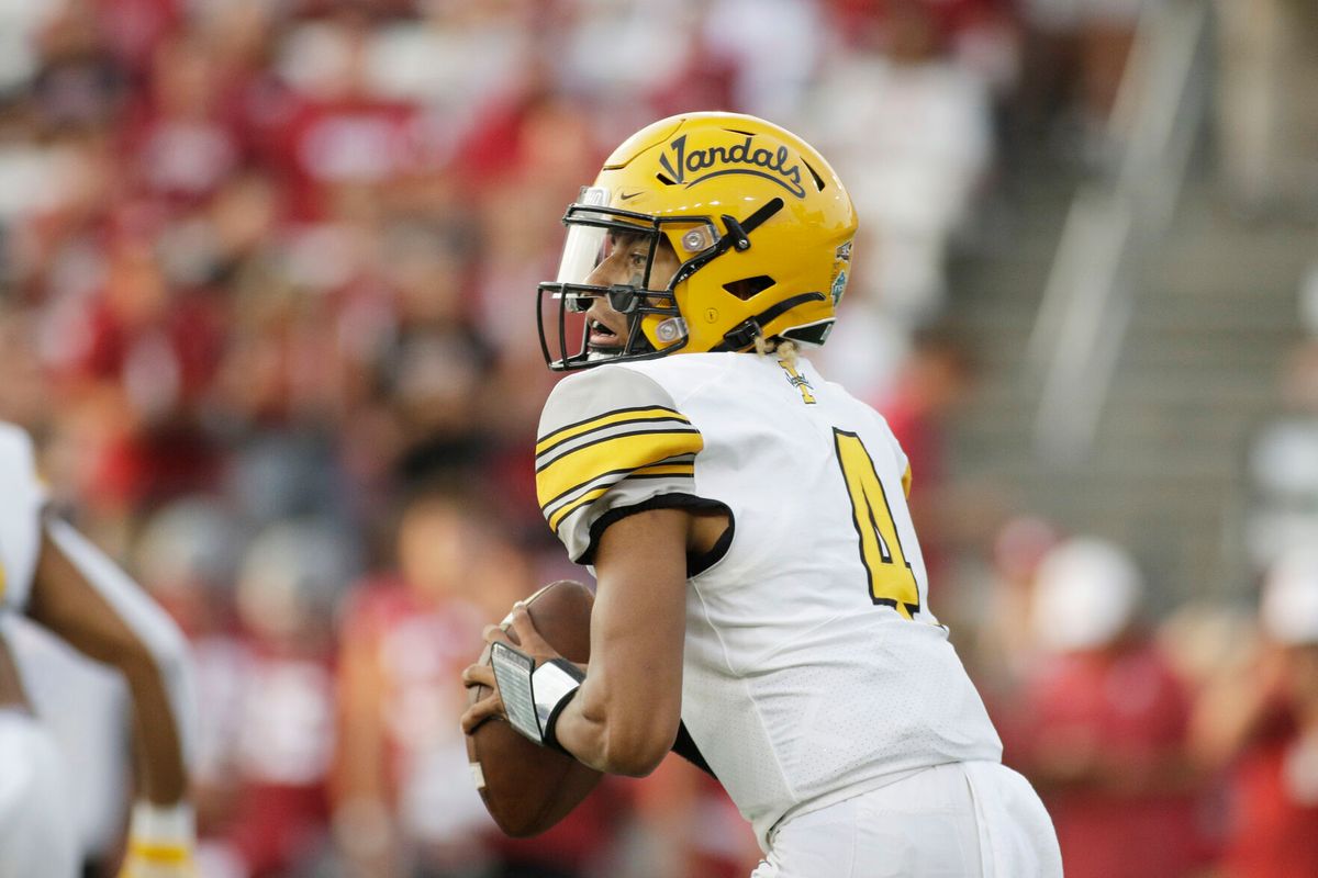 Playoff bottom line: Win and Vandals are in