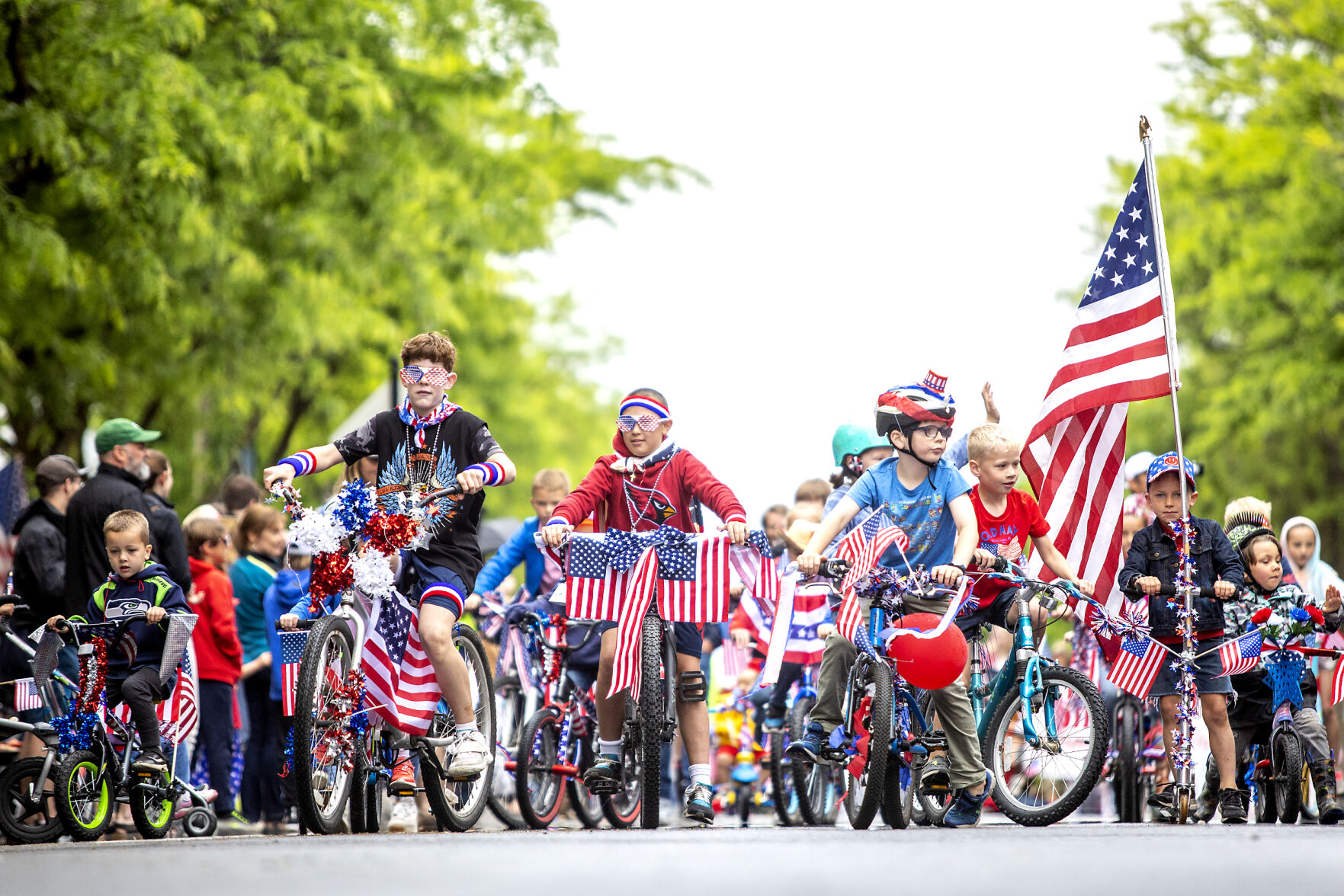 Parade draws a crowd to Main Street