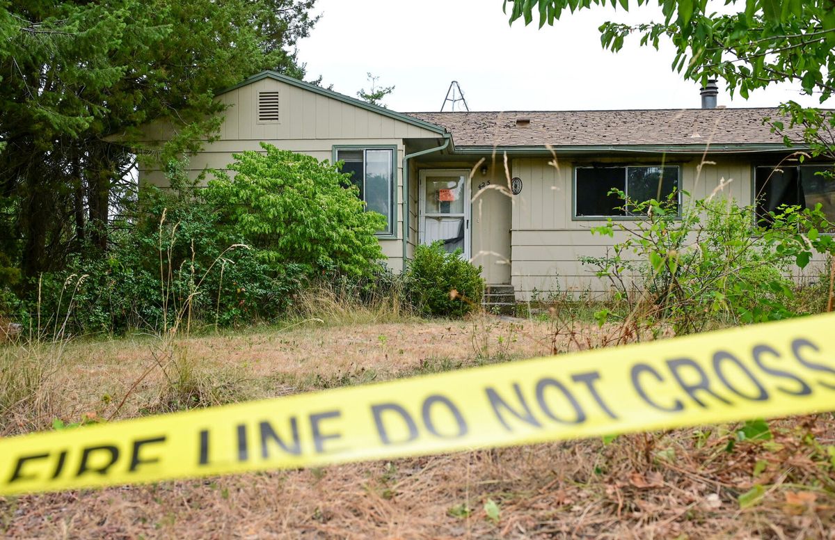 Pullman home heavily damaged from fire Friday afternoon