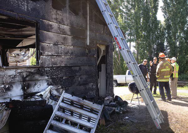 House fire destroys garage in Pullman