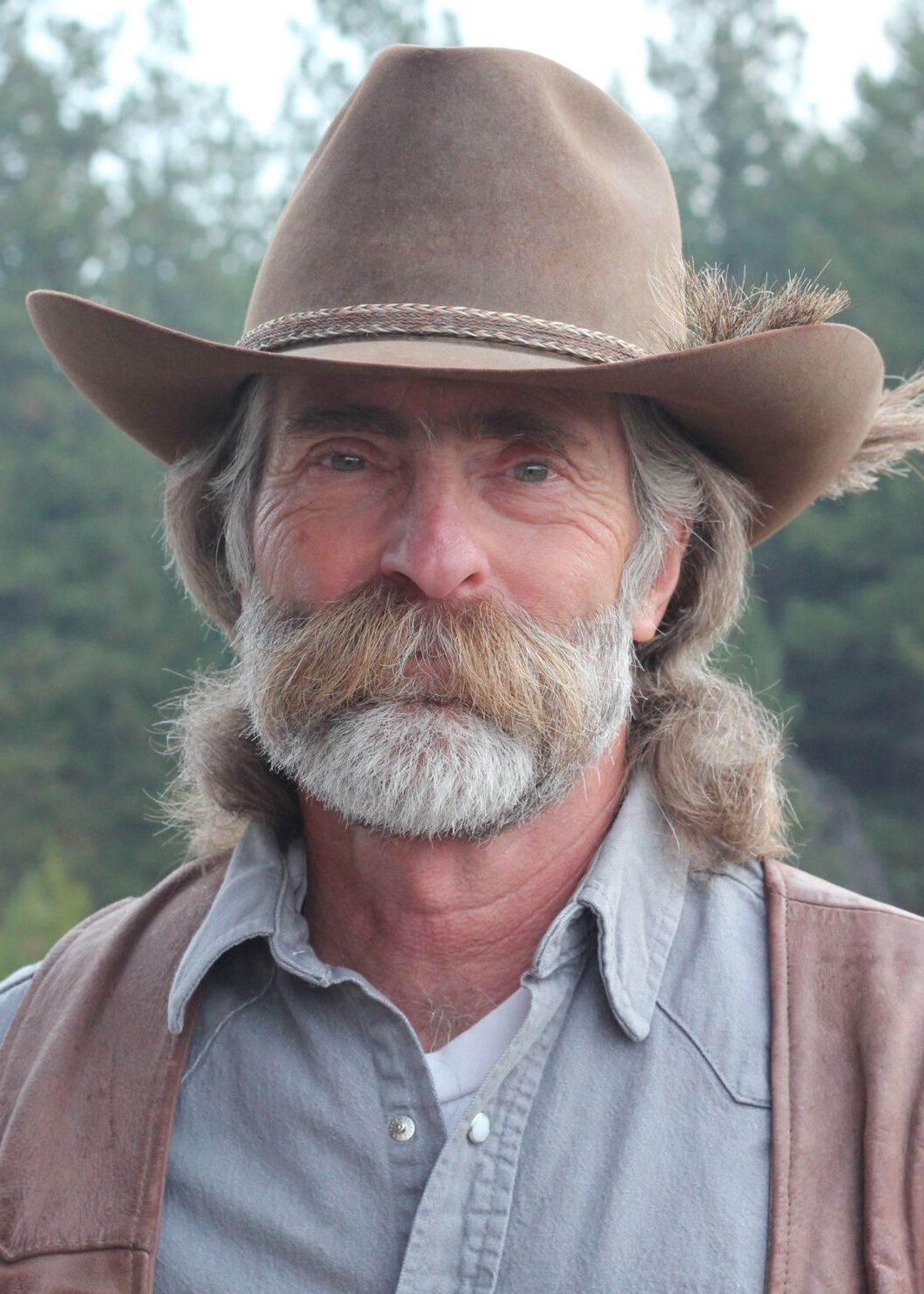 Larry E. Cernik
