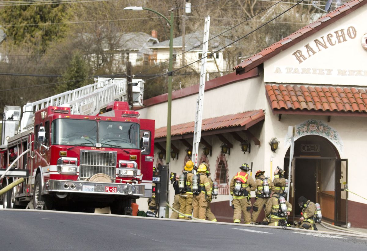 Fire at Pullman Mexican restaurant forces downtown road clos...