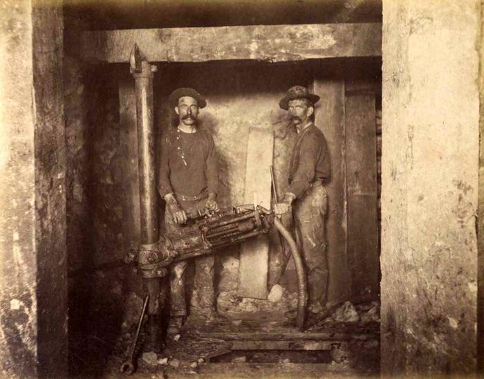 Late-1800s photos capture unique look at American mining
