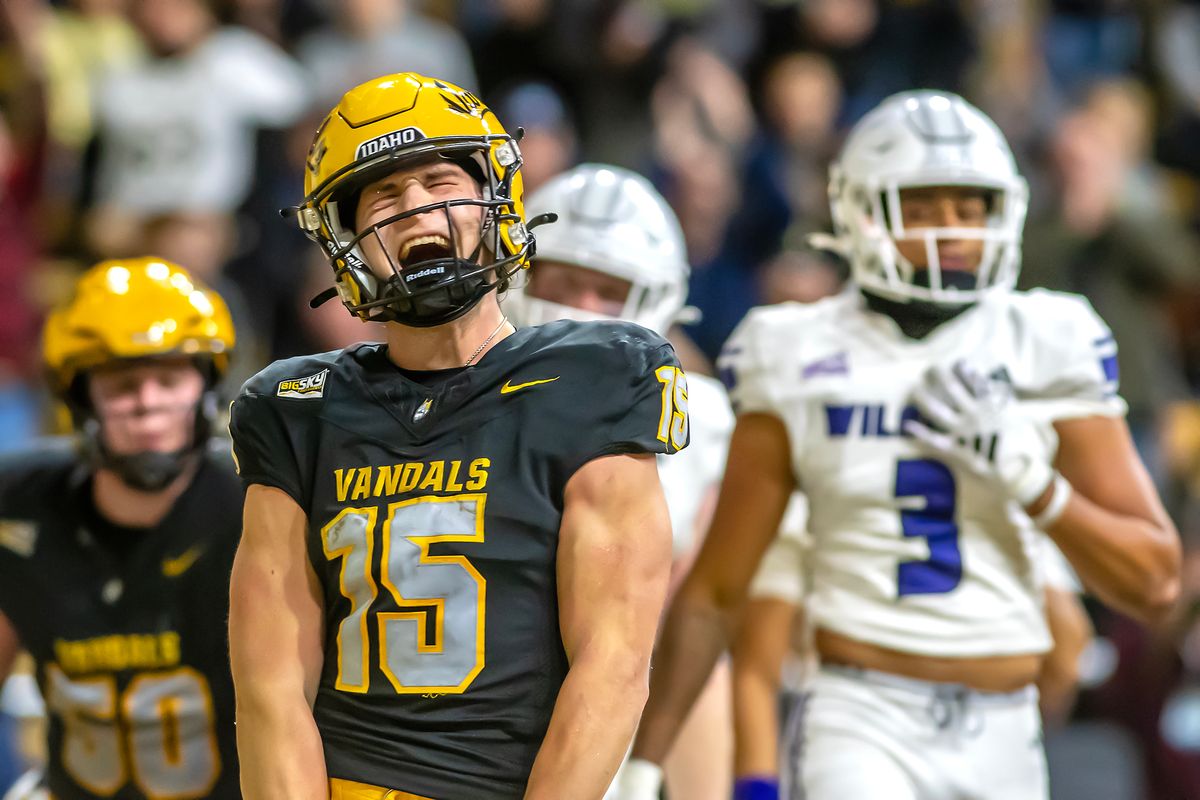 Vandals go undefeated at home for first time in 28 years