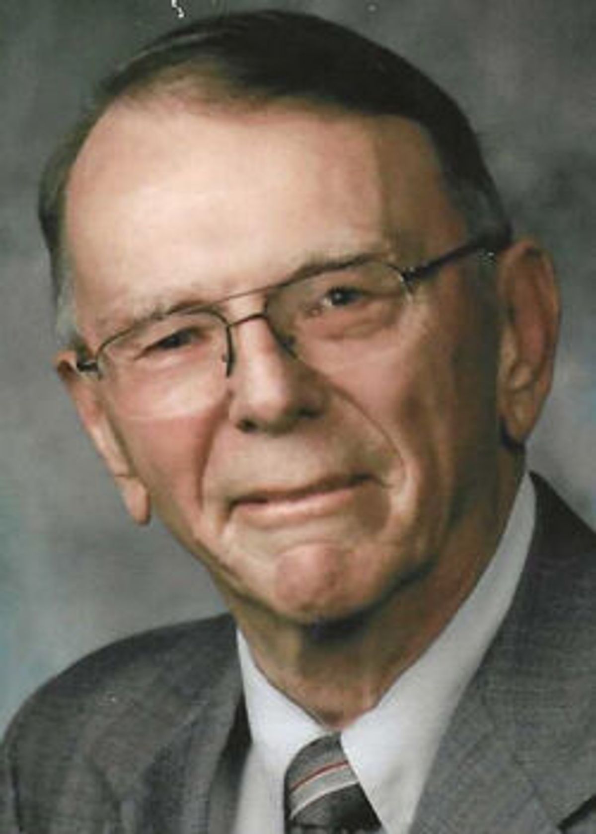 Robert Lewis Warner