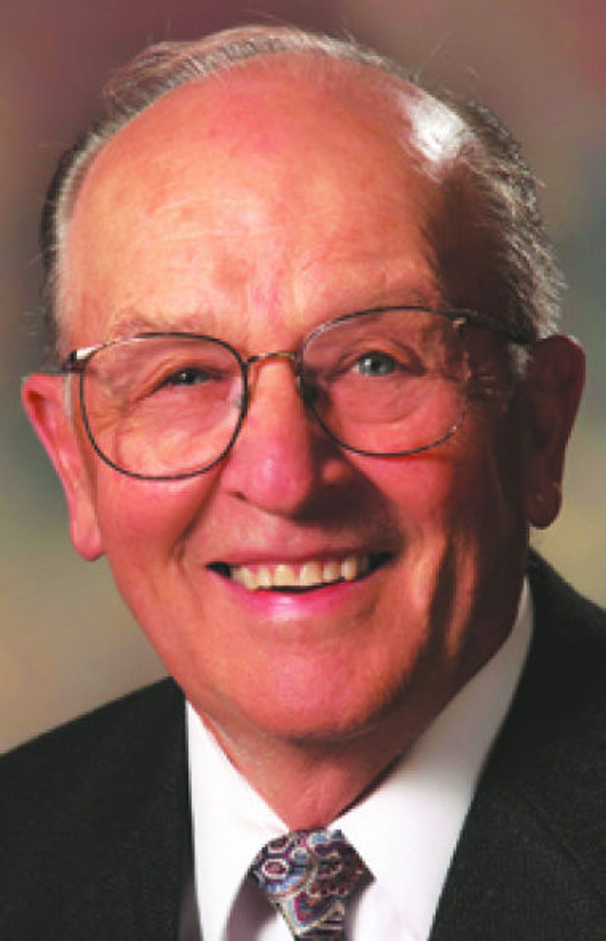 Irvin Gordon Iverson, 80, lifelong area resident