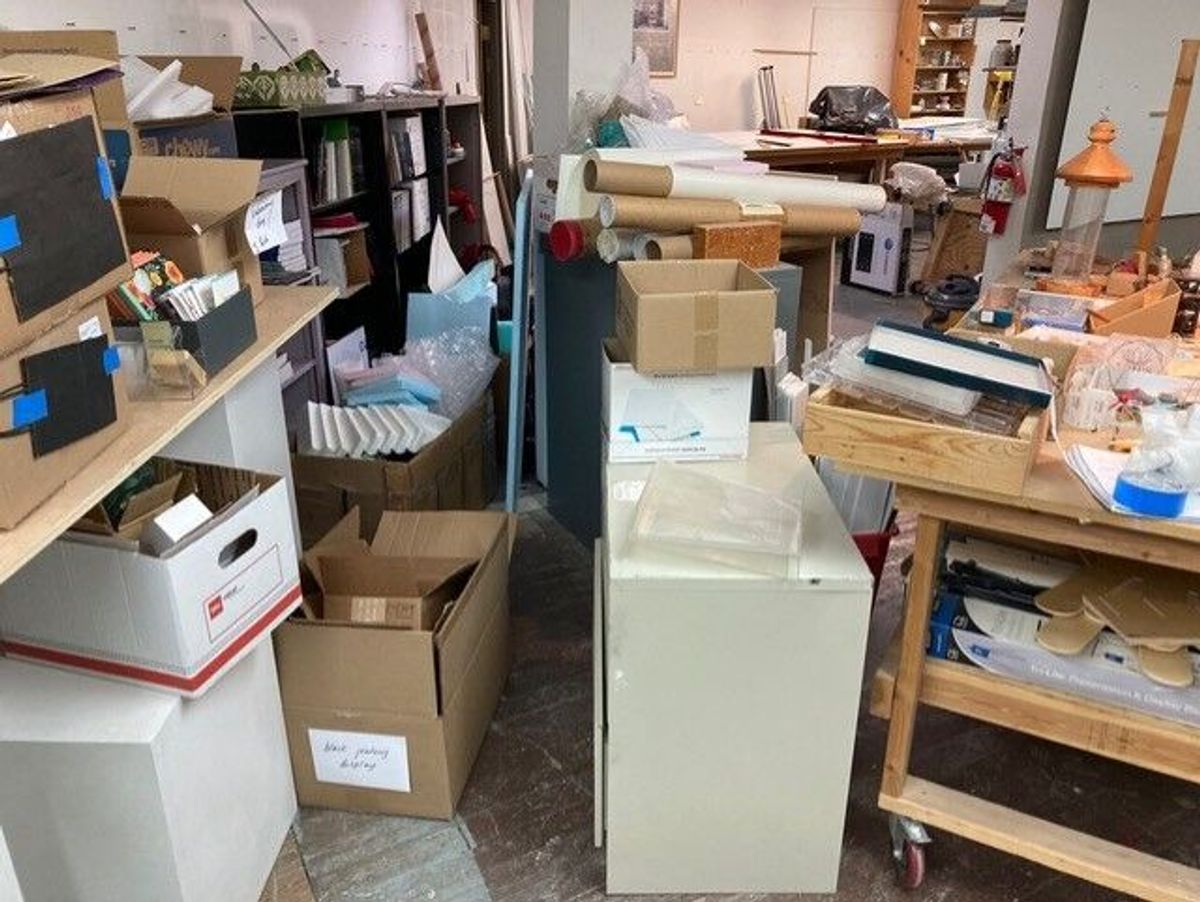 Lightening Up: From unusable ‘shared space’ to working studio at a Mos...