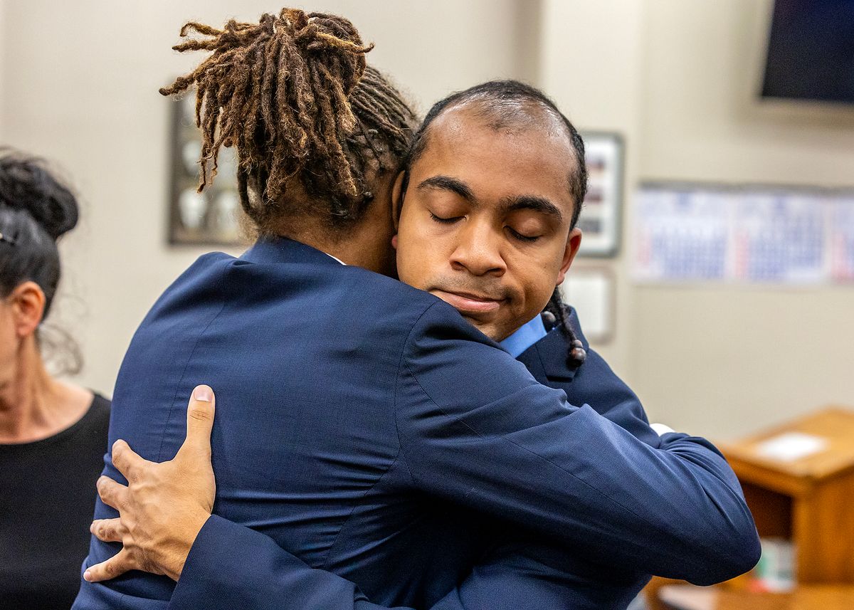 UPDATED AT 5:02 P.M.: Harris found guilty of second-degree m...