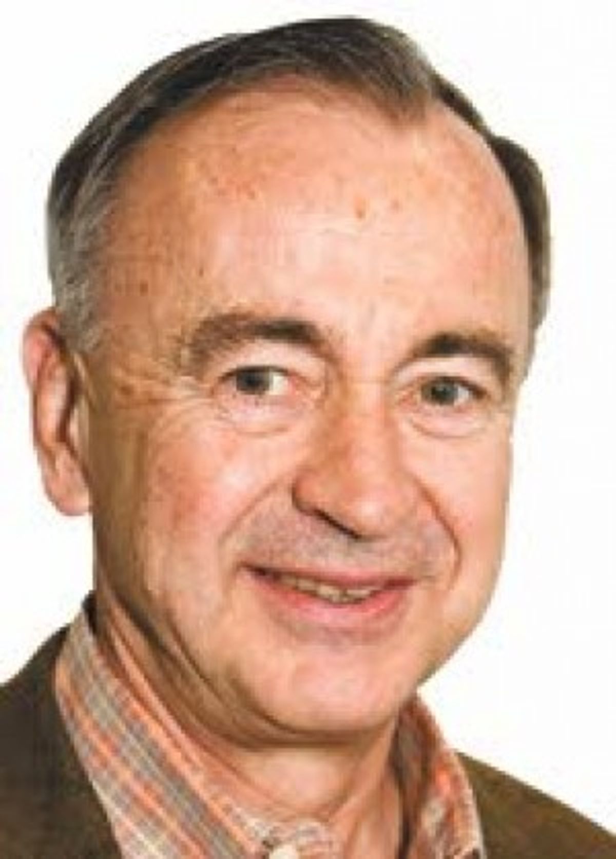 Minnick discusses education, economy