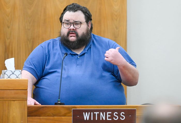 Pullman man’s murder trial gets underway with testimony