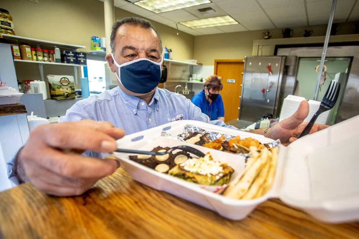 Greek restaurant opens in Pullman